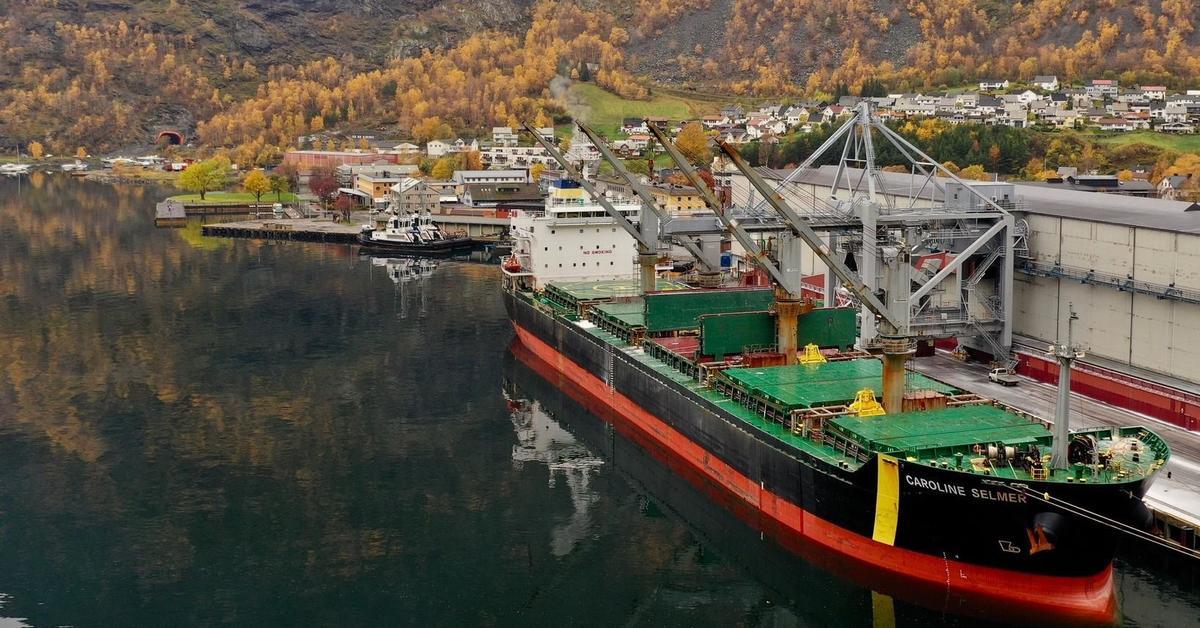 H2 2022 and preliminary FY 2022 Financial Report - Western Bulk